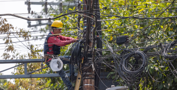 La ley de telecomunicaciones y el soterramiento de cableado en México ...