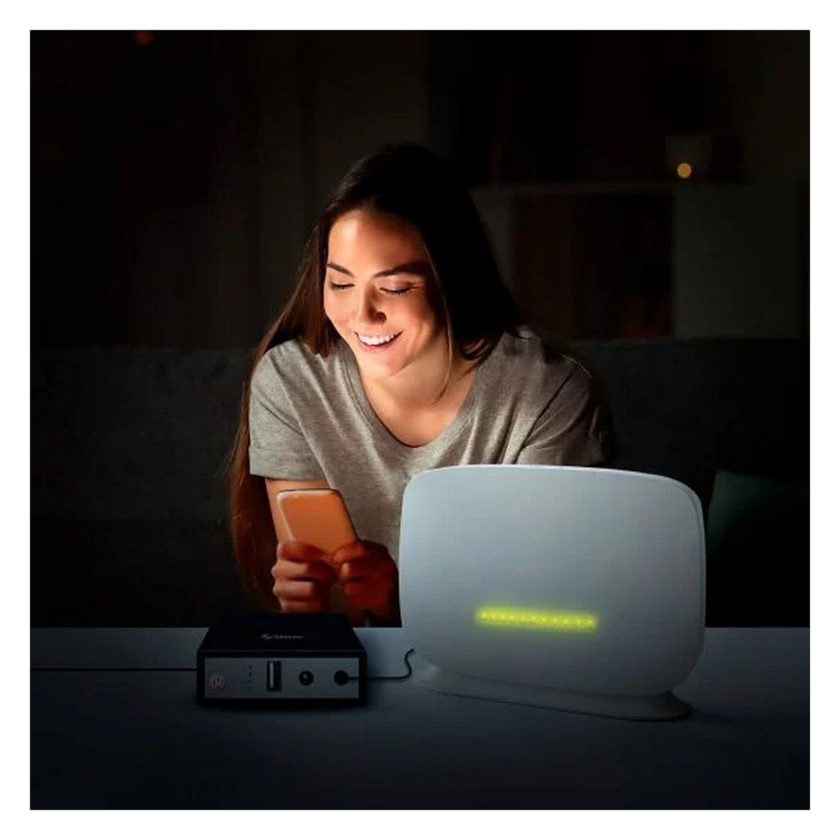 NB050 - STEREN - Mini No Break para módem respaldo 390 min / 8 800 mAh – INCOM SHOP